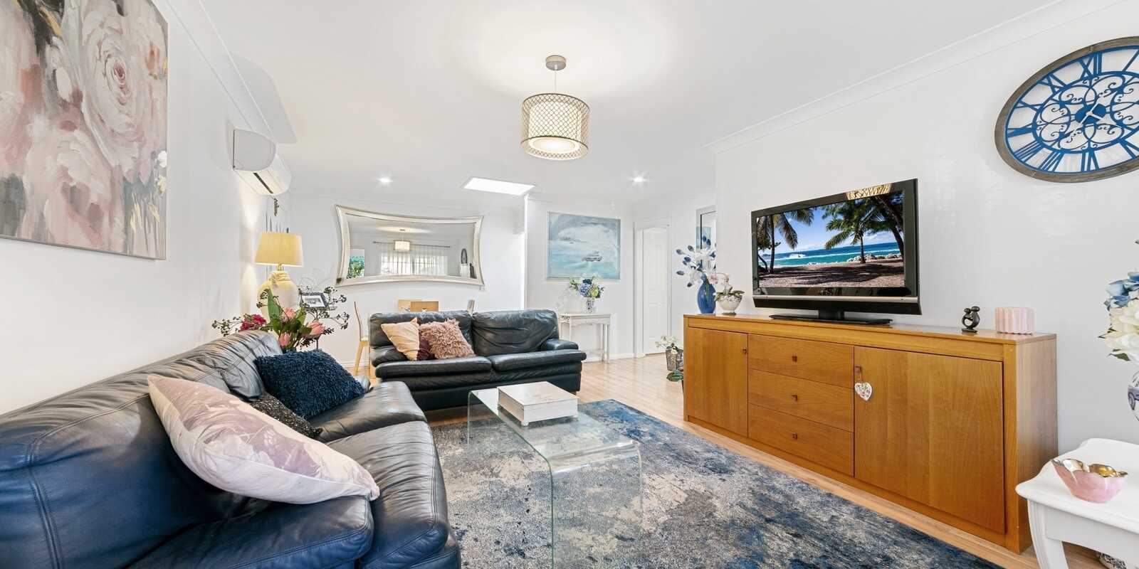 Villa For Sale - 2/1 Henman Close Point Clare